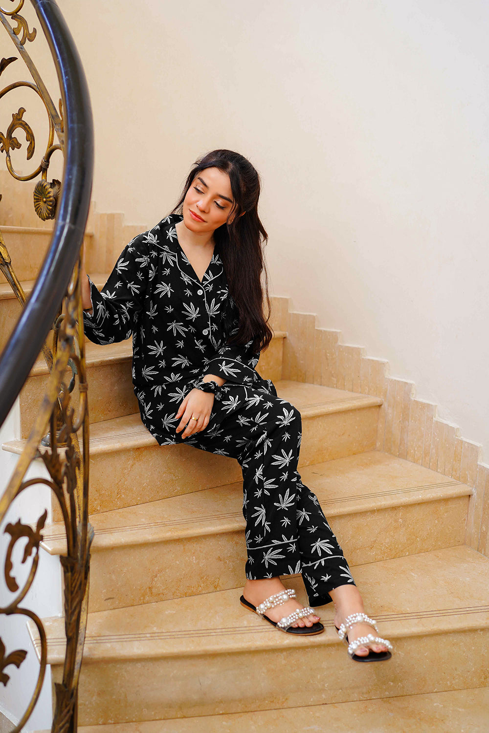 MOONLIT LEAVES – Lush Wear